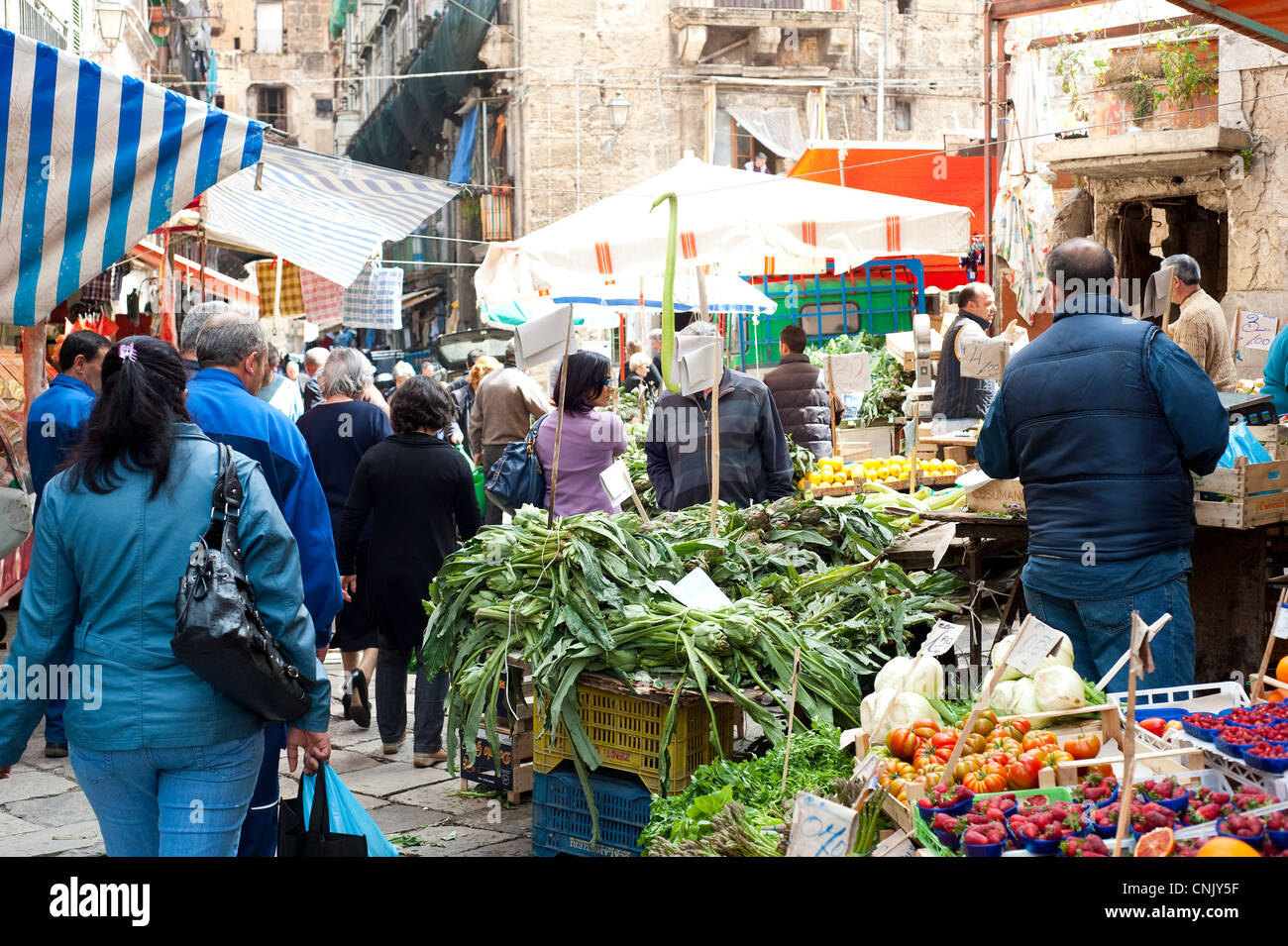 Palermo market hi-res stock photography and images - Alamy