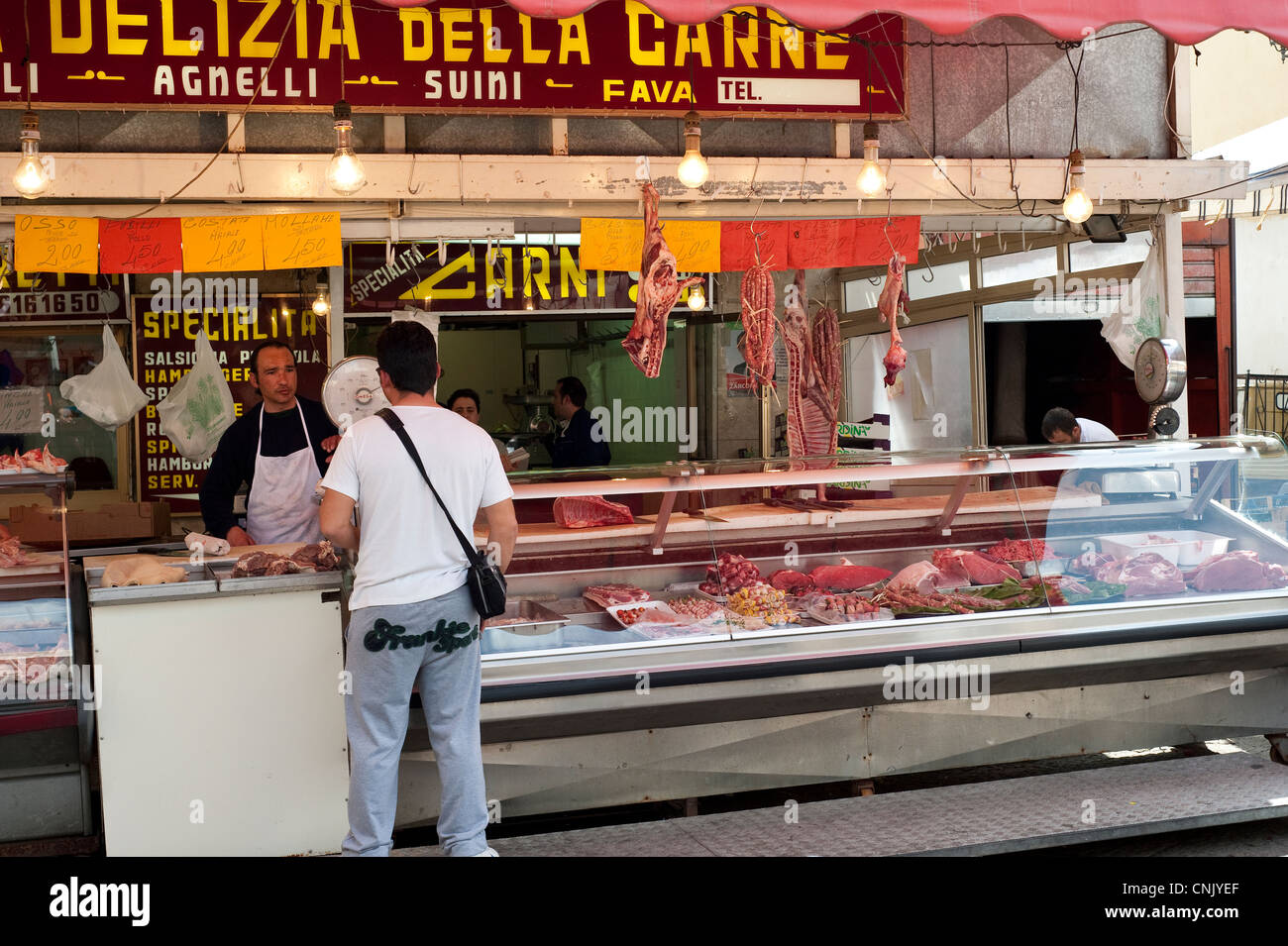 Palermo, Sicily, Italy - Ballaro market Stock Photo - Alamy