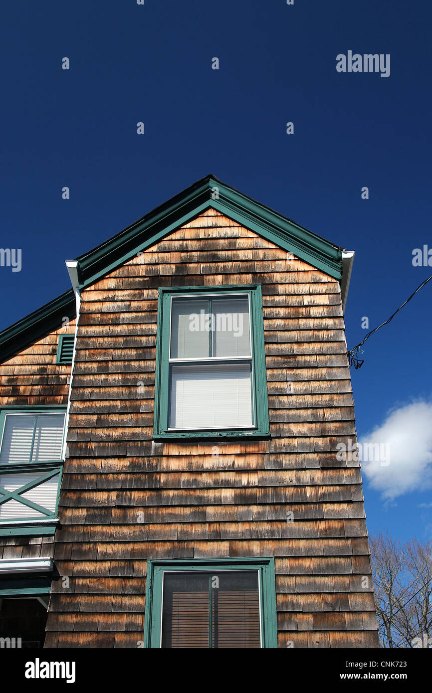 Shingles shingled hi-res stock photography and images - Alamy