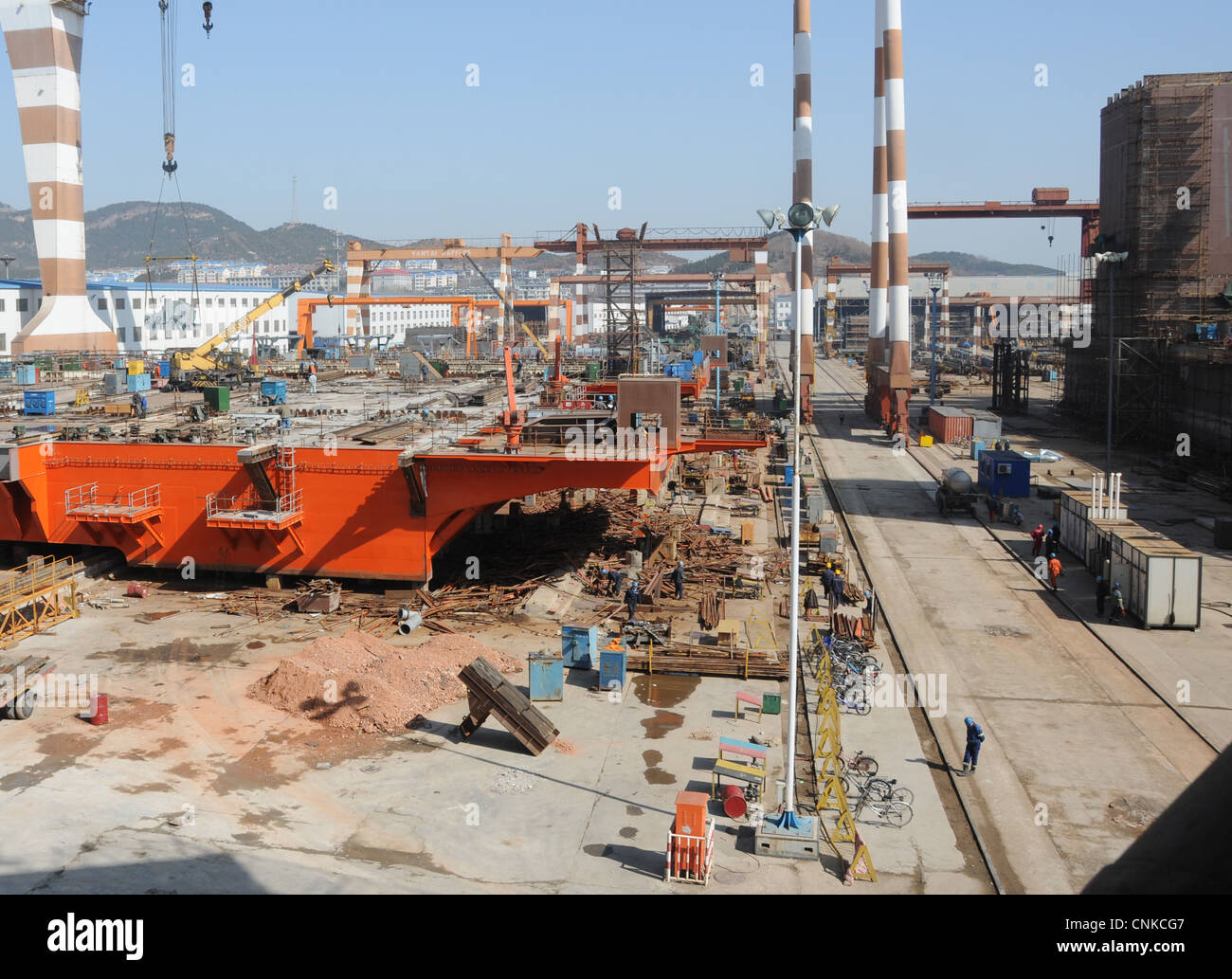 Construction work in china shipyard Stock Photo - Alamy