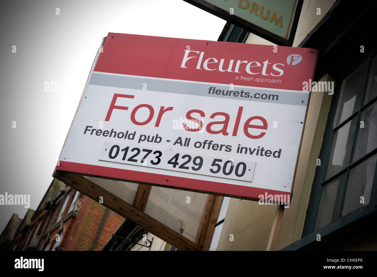 Vacant shops and stores for sale Petersfield Hampshire Stock Photo - Alamy