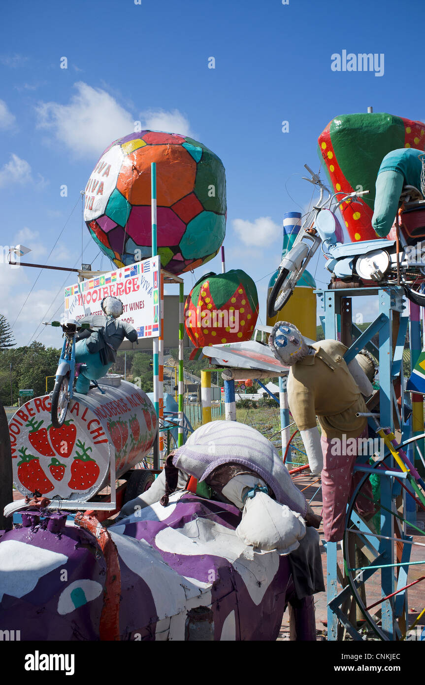 Colourful scarecrows on the Mooiberge strawberry farm Stellenbosch ...