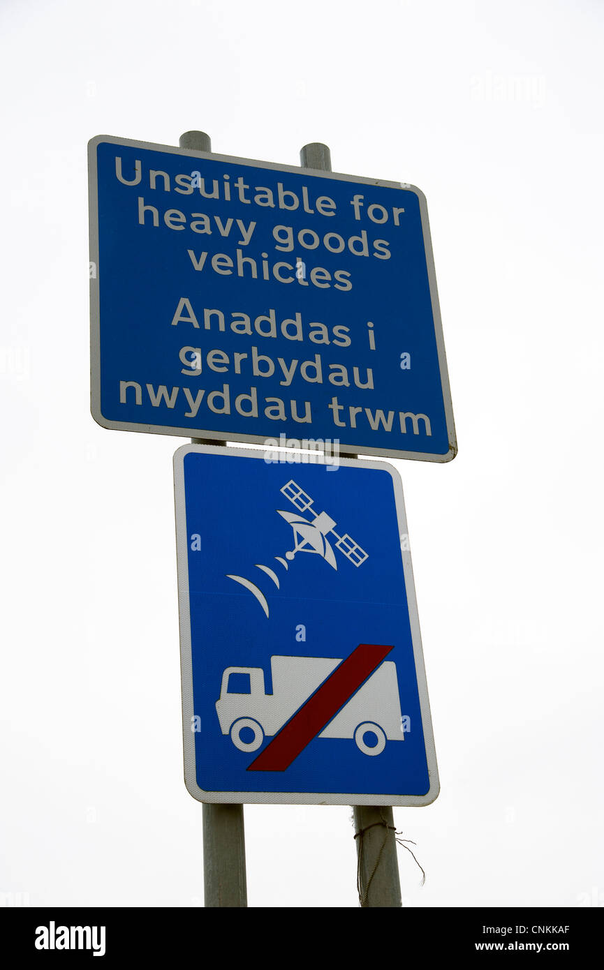 Unsuitable For Heavy Goods Vehicles High Resolution Stock Photography ...