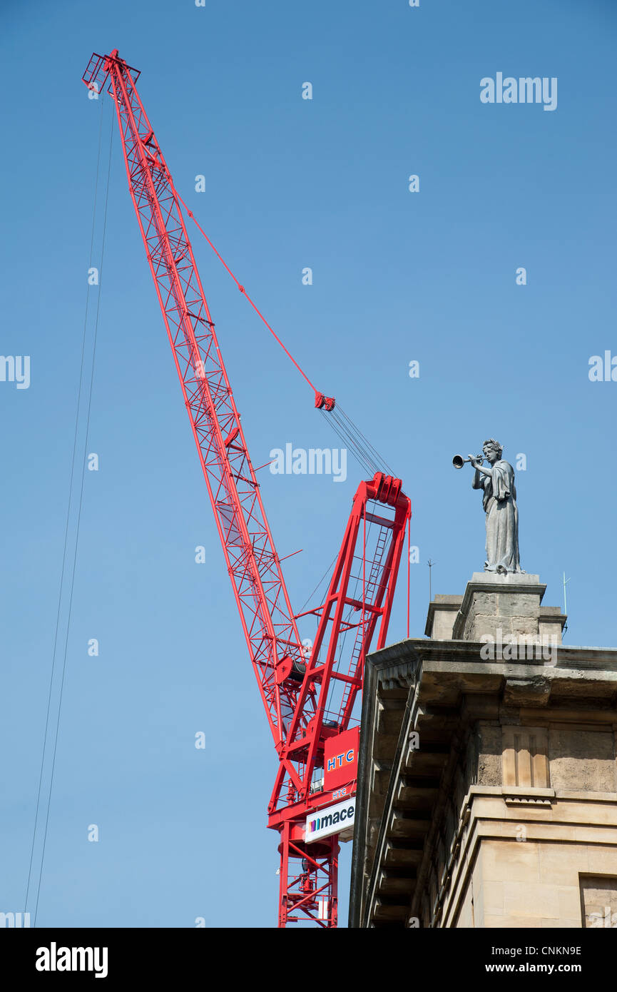 Trumpeter statue hi-res stock photography and images - Alamy