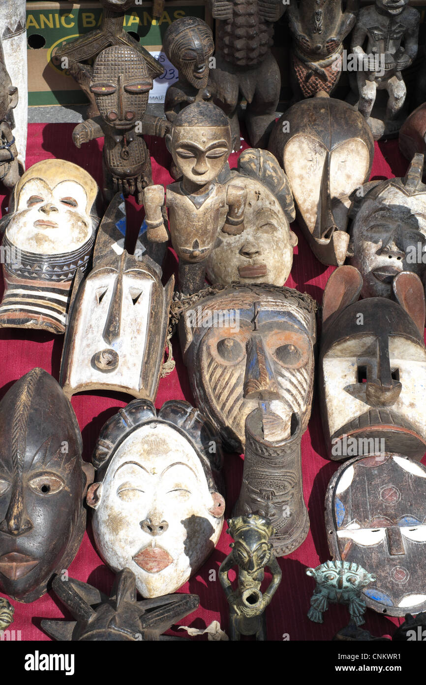 The african flea market hi-res stock photography and images - Alamy