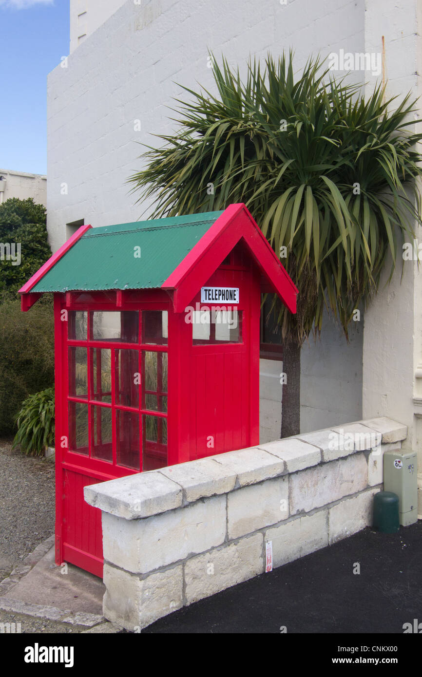 New zealand telephone box hi-res stock photography and images - Alamy