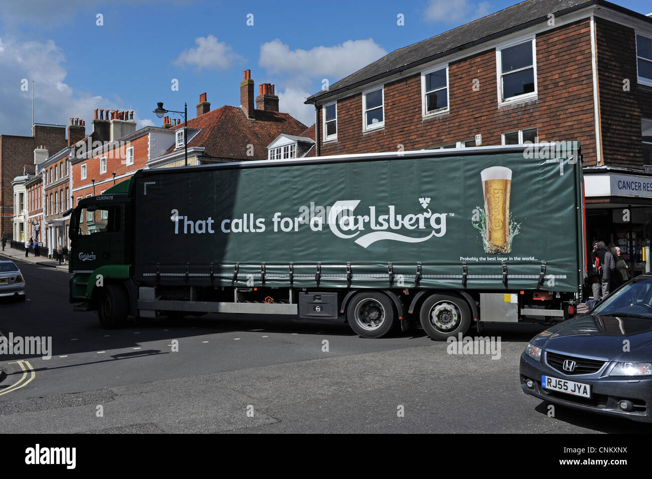 Beer delivery lorry hi-res stock photography and images - Alamy