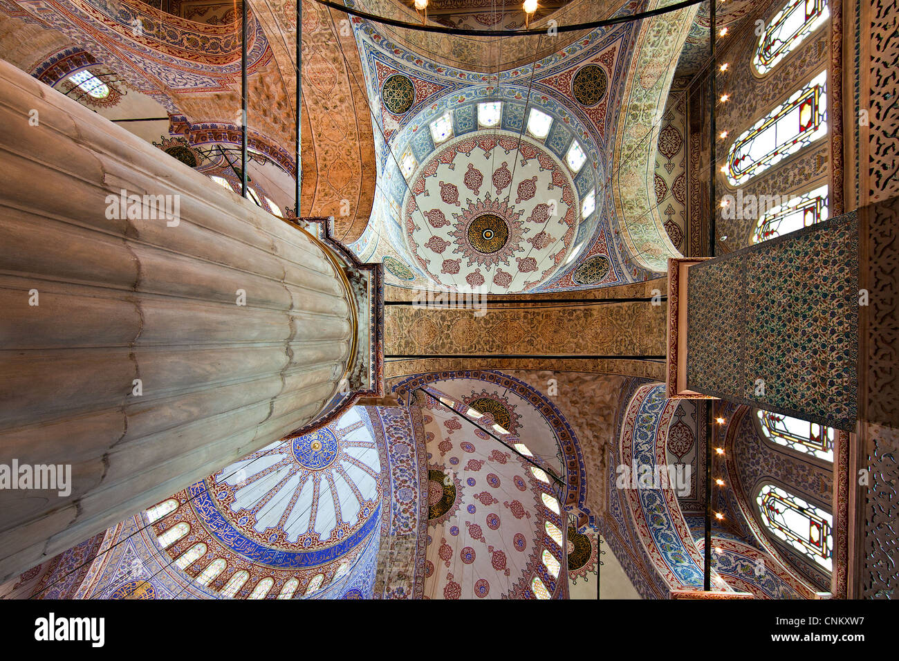 Dome blue mosque hi-res stock photography and images - Alamy