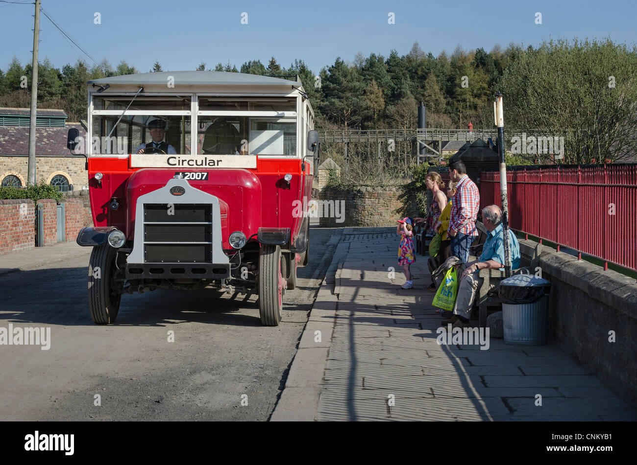 Vintage bus hi-res stock photography and images - Alamy