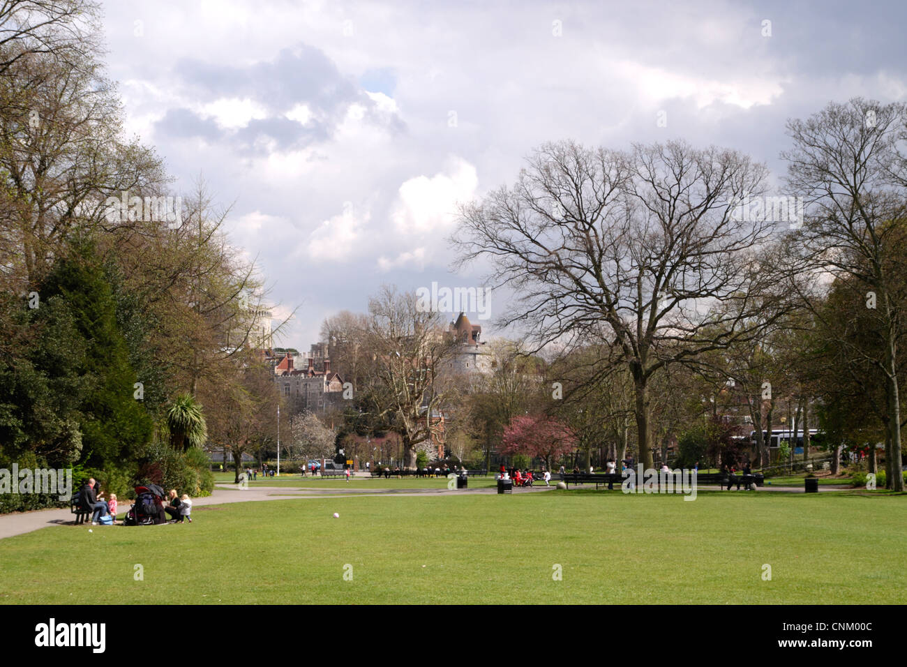 Alexandra Gardens Windsor Berkshire Stock Photo - Alamy