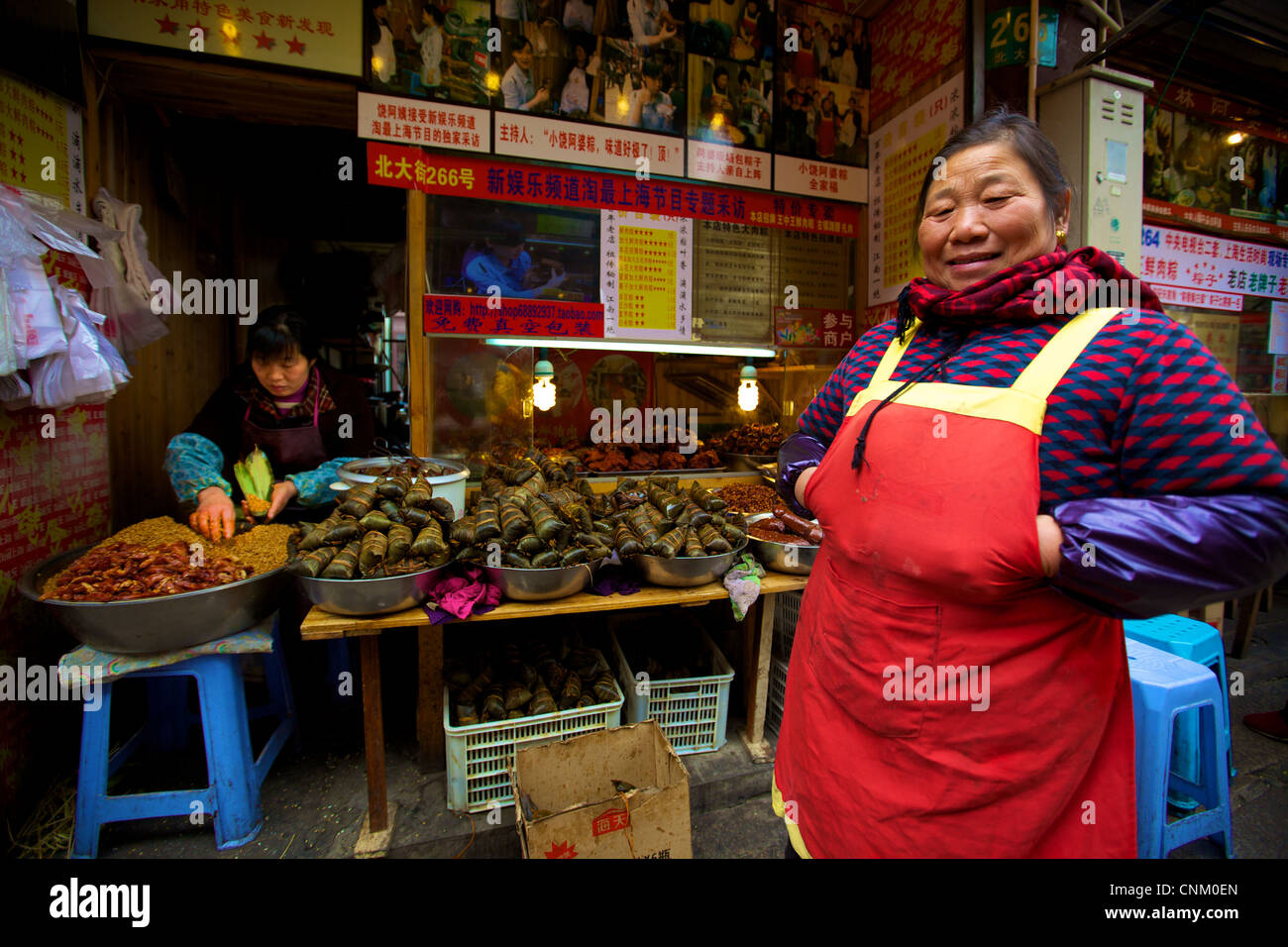 food shop owner Stock Photo - Alamy