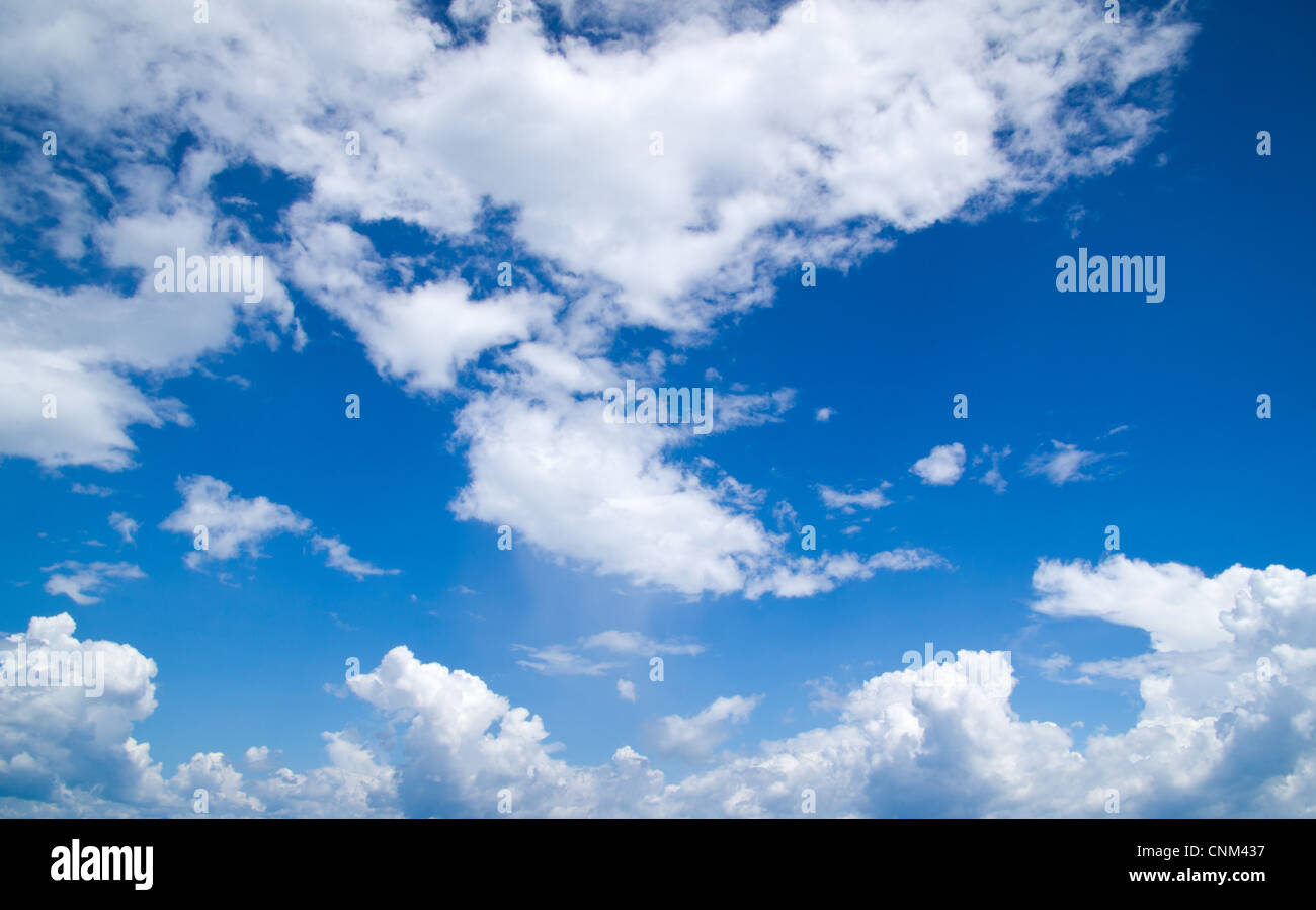 sky background with tiny clouds Stock Photo - Alamy