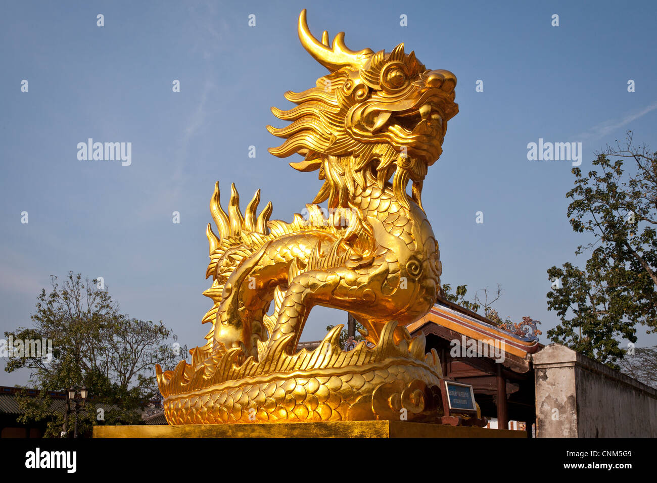 Golden dragon, symbol of Nguyen Dynasty, in the Imperial City, Hue ...