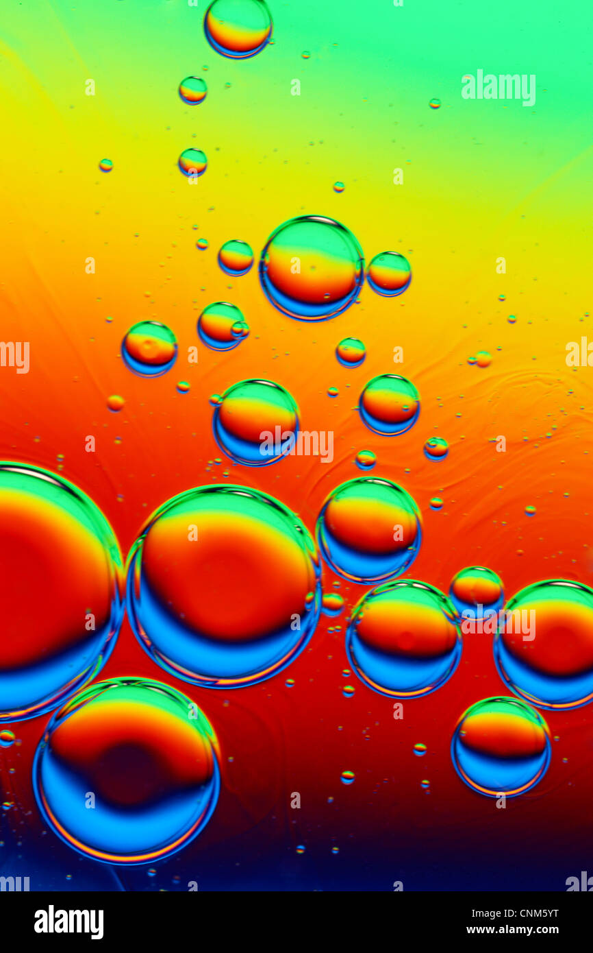 Oil bubbles abstract image Stock Photo - Alamy