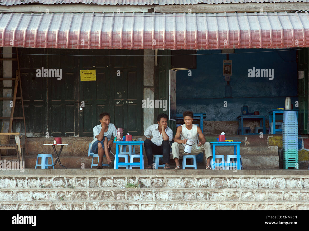 Burmese tea hi-res stock photography and images - Alamy