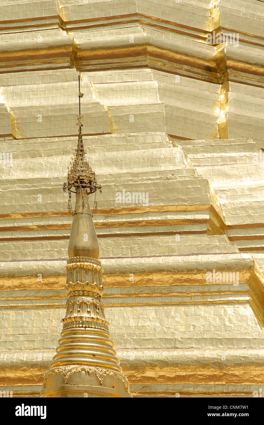 Detail of the gilded stupas of Shwedagon Pagoda, Rangoon, Burma ...