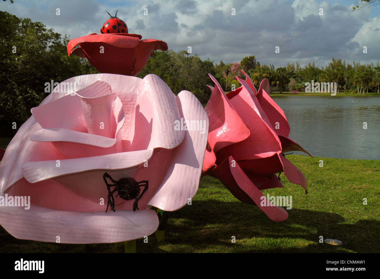 Installation artist hi-res stock photography and images - Alamy