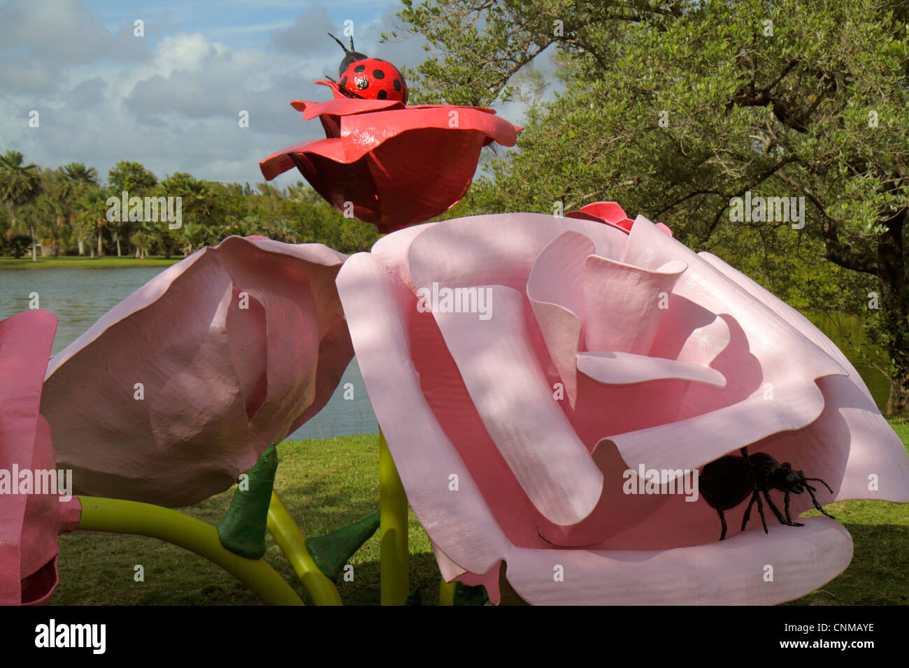 Installation artist hi-res stock photography and images - Alamy