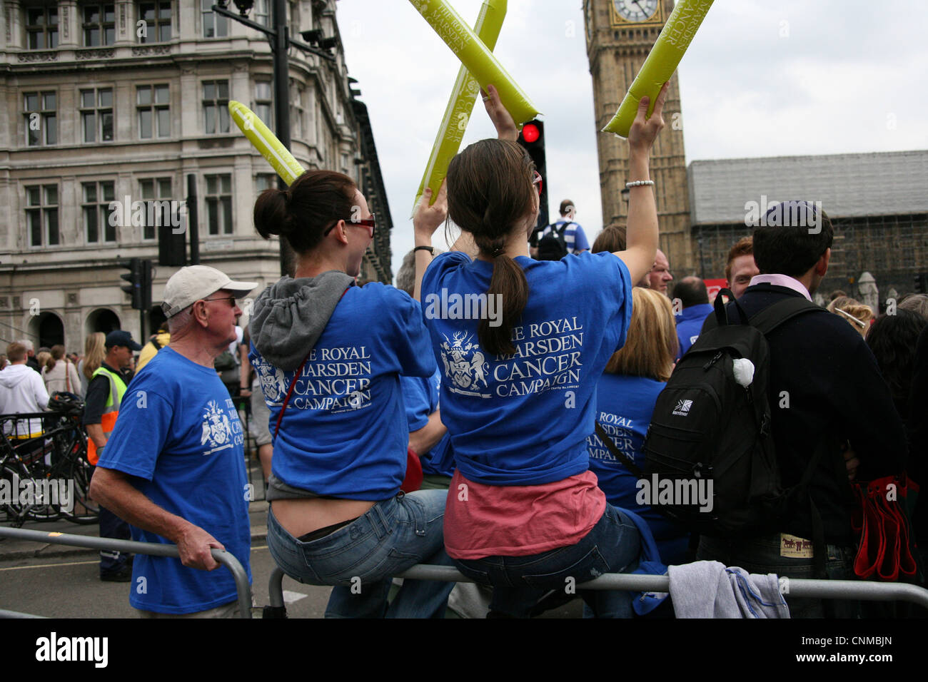 London, UK - April 25, 2010: Supporters watch and cheer thousands of ...