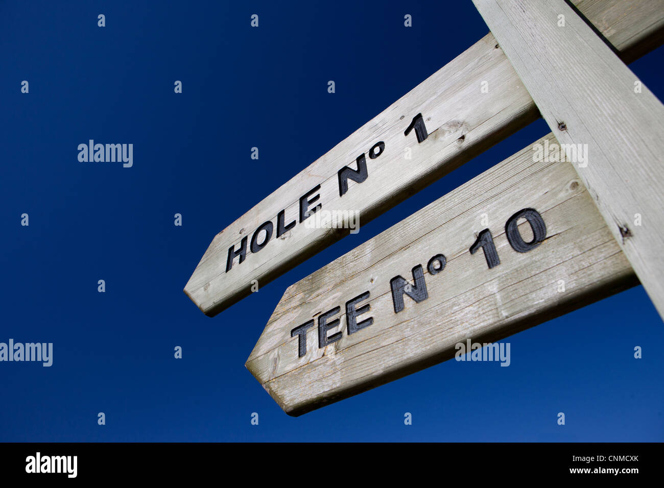 First tee sign hi-res stock photography and images - Alamy