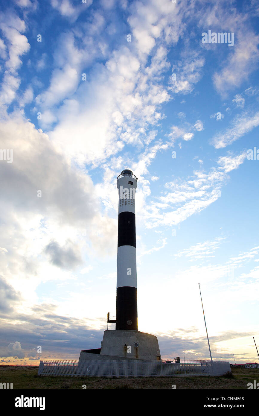New Dungeness Lighthouse Stock Photo - Alamy