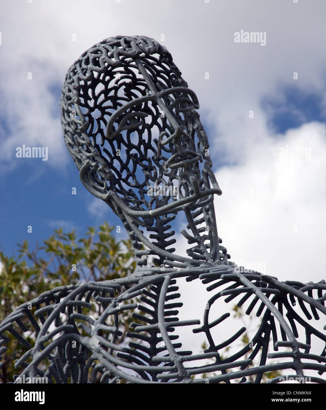 Wire man sculpture hi-res stock photography and images - Alamy