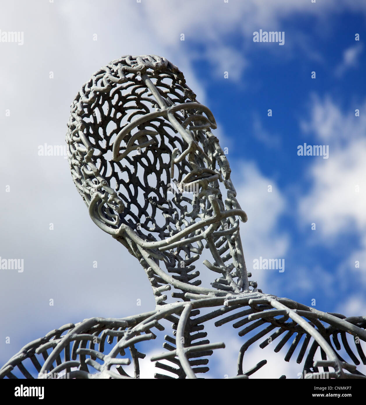 Wire sculpture hi-res stock photography and images - Alamy
