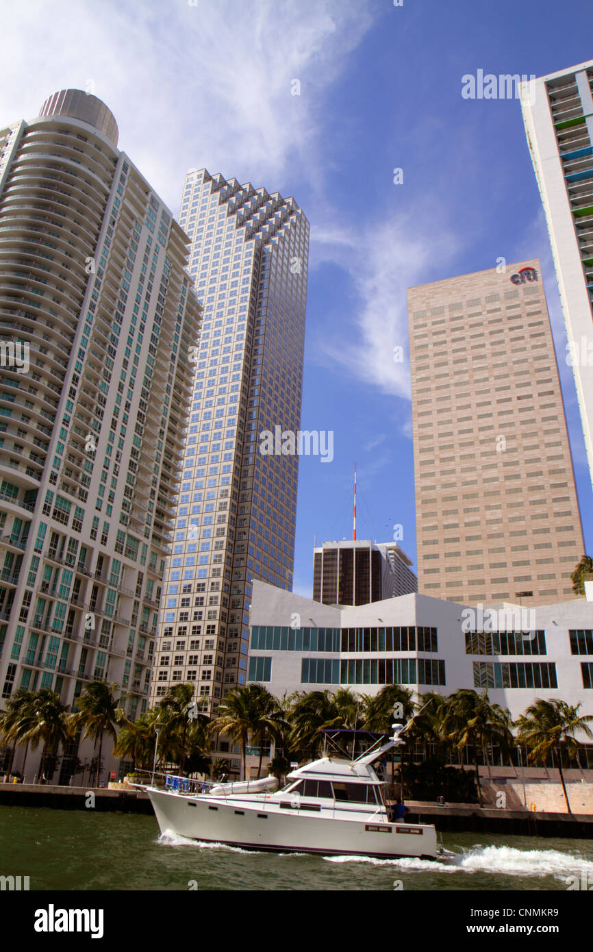 Miami southeast financial center plaza High Resolution Stock ...