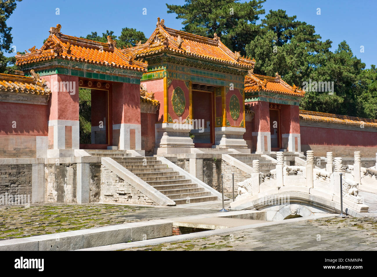 The entrance gate to Yuling, the tomb of Emperor Qianlong at the ...