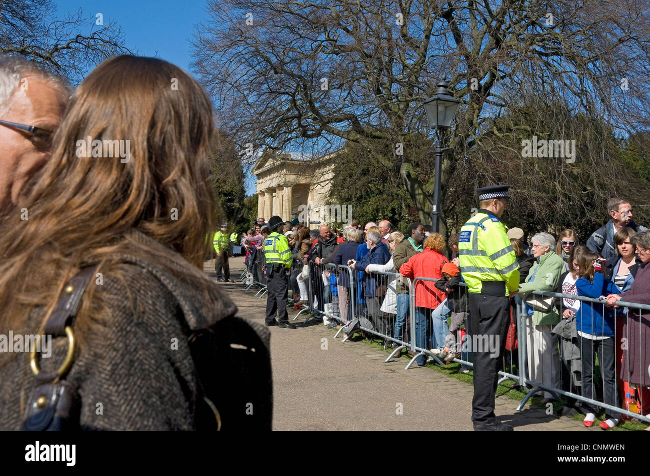 Crowds People tourists visitors waiting in the Museum Gardens during ...