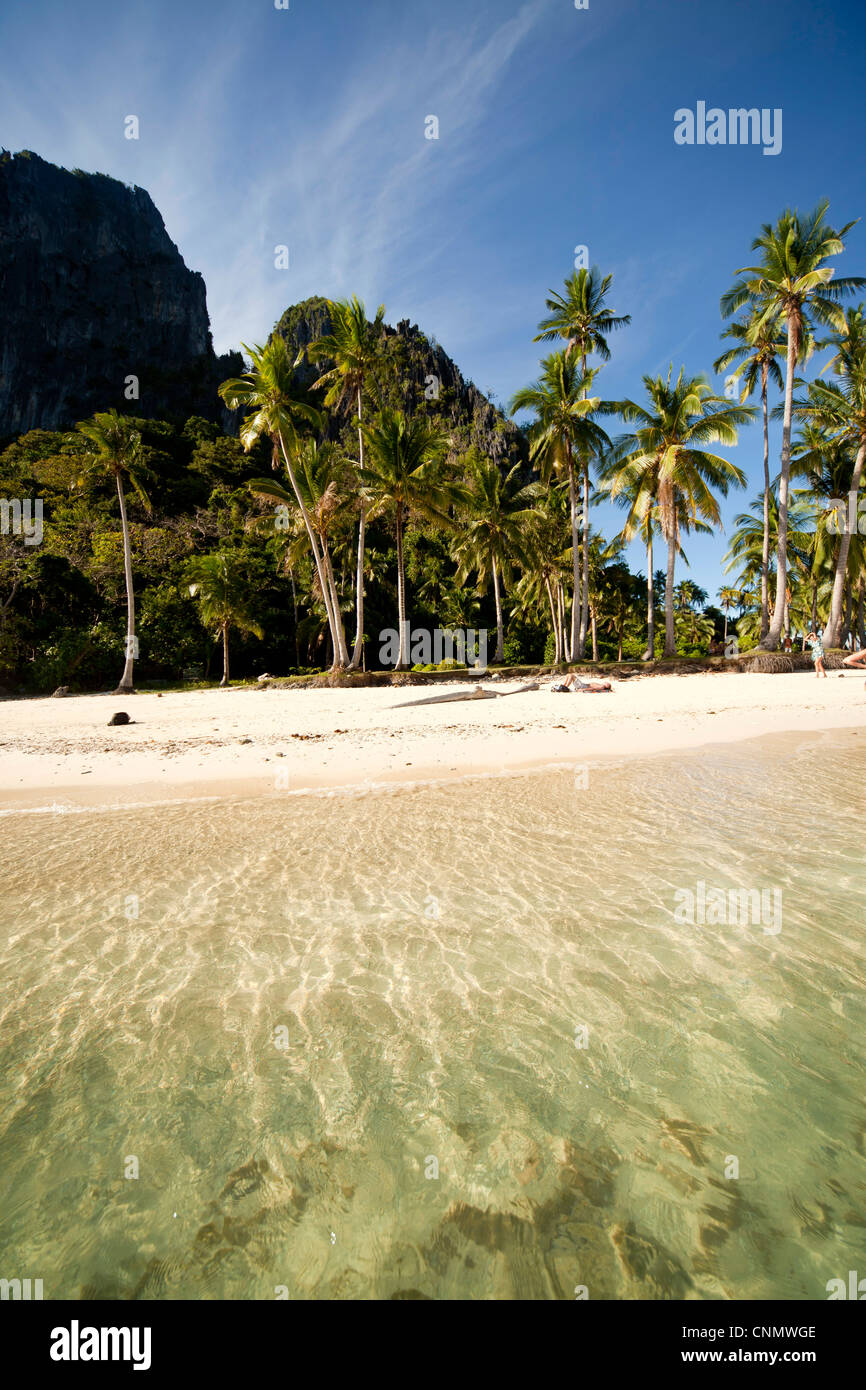 Bacuit archipelago the philippines hi-res stock photography and images ...