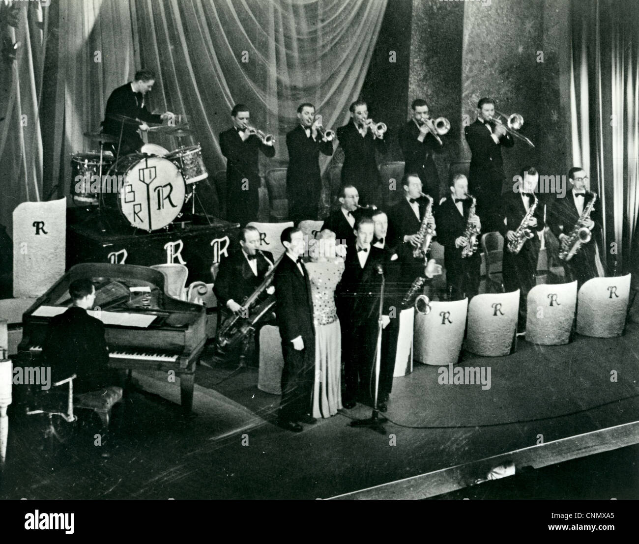 Band thirties 30s 1930s hi-res stock photography and images - Alamy