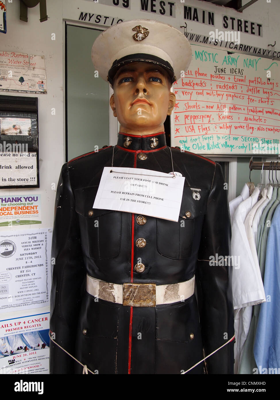 Replica u s marine guards shop hi-res stock photography and images - Alamy