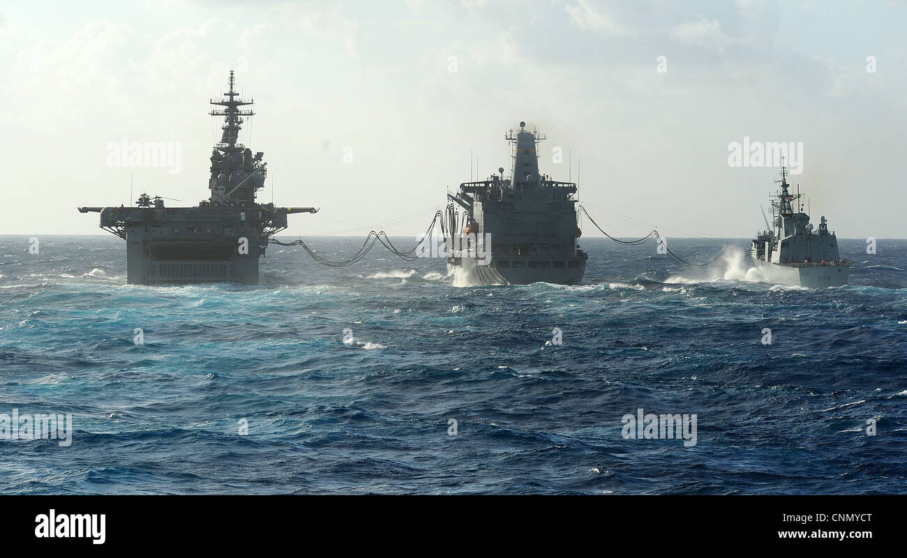 Replenishment at sea hi-res stock photography and images - Alamy