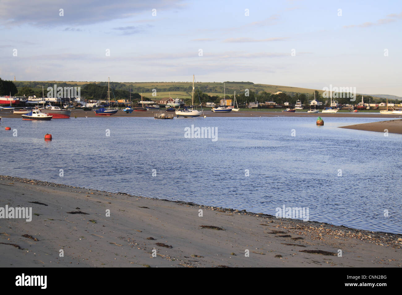 English channel harbour hi-res stock photography and images - Alamy