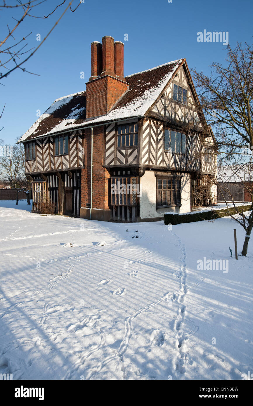 The Tudor Blakesley Hall covered in snow in Yardley, Birmingham ...
