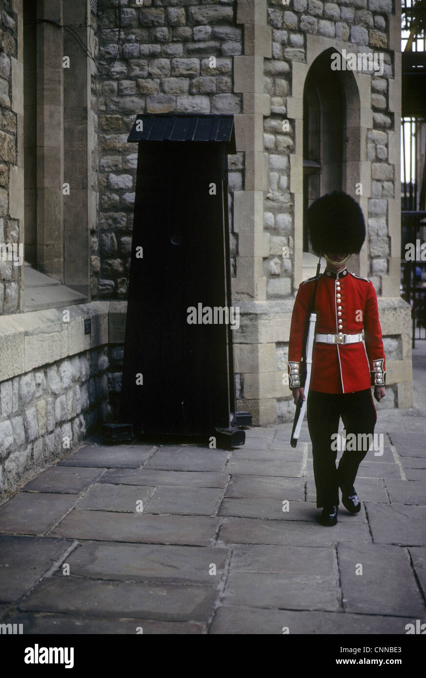Guard, Tower of London, London, United Kingdom Stock Photo - Alamy