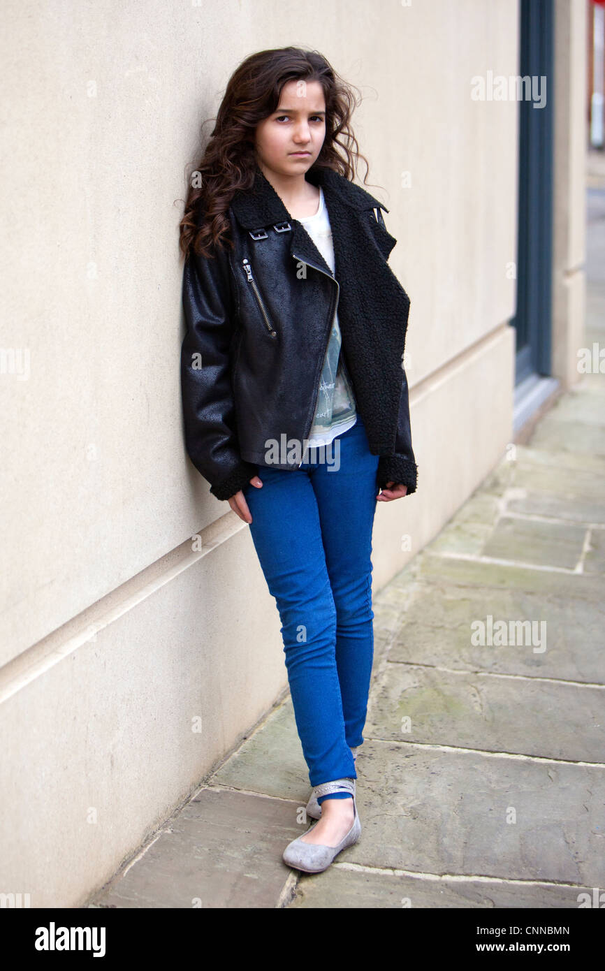 Teenage facial features hi-res stock photography and images - Alamy