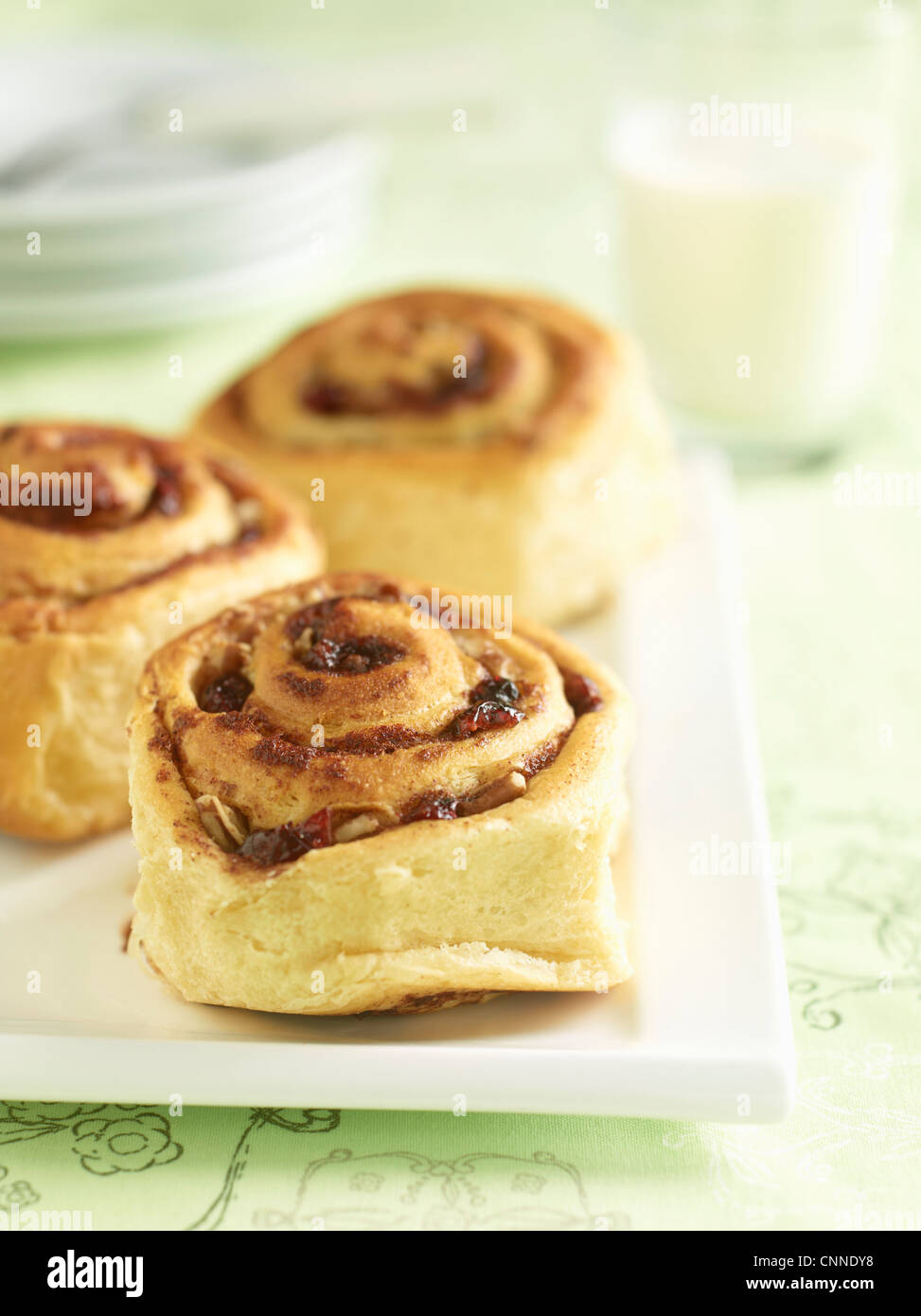 3 buns hi-res stock photography and images - Alamy