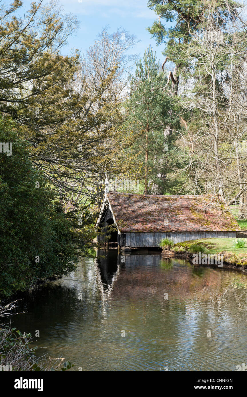 English boat house along the river Stock Photo - Alamy