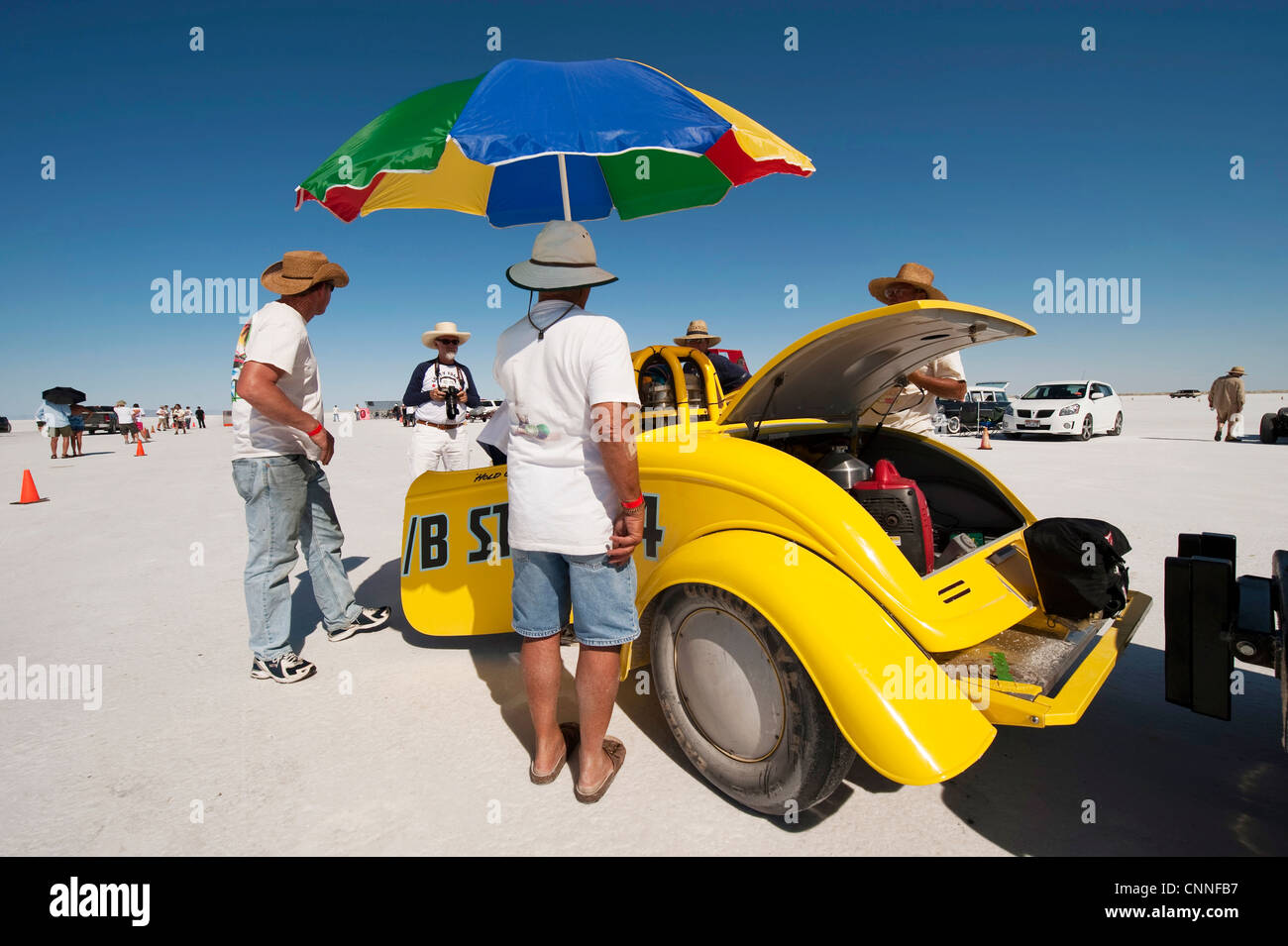 Sand racing 1930s hi-res stock photography and images - Alamy
