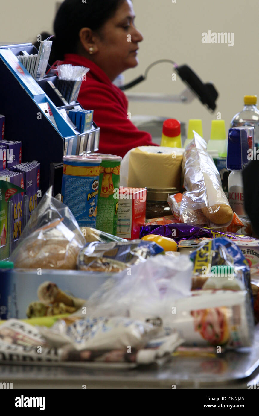 TESCO SUPERMARKET IN BALDOCK HERTFORDSHIRE Stock Photo - Alamy