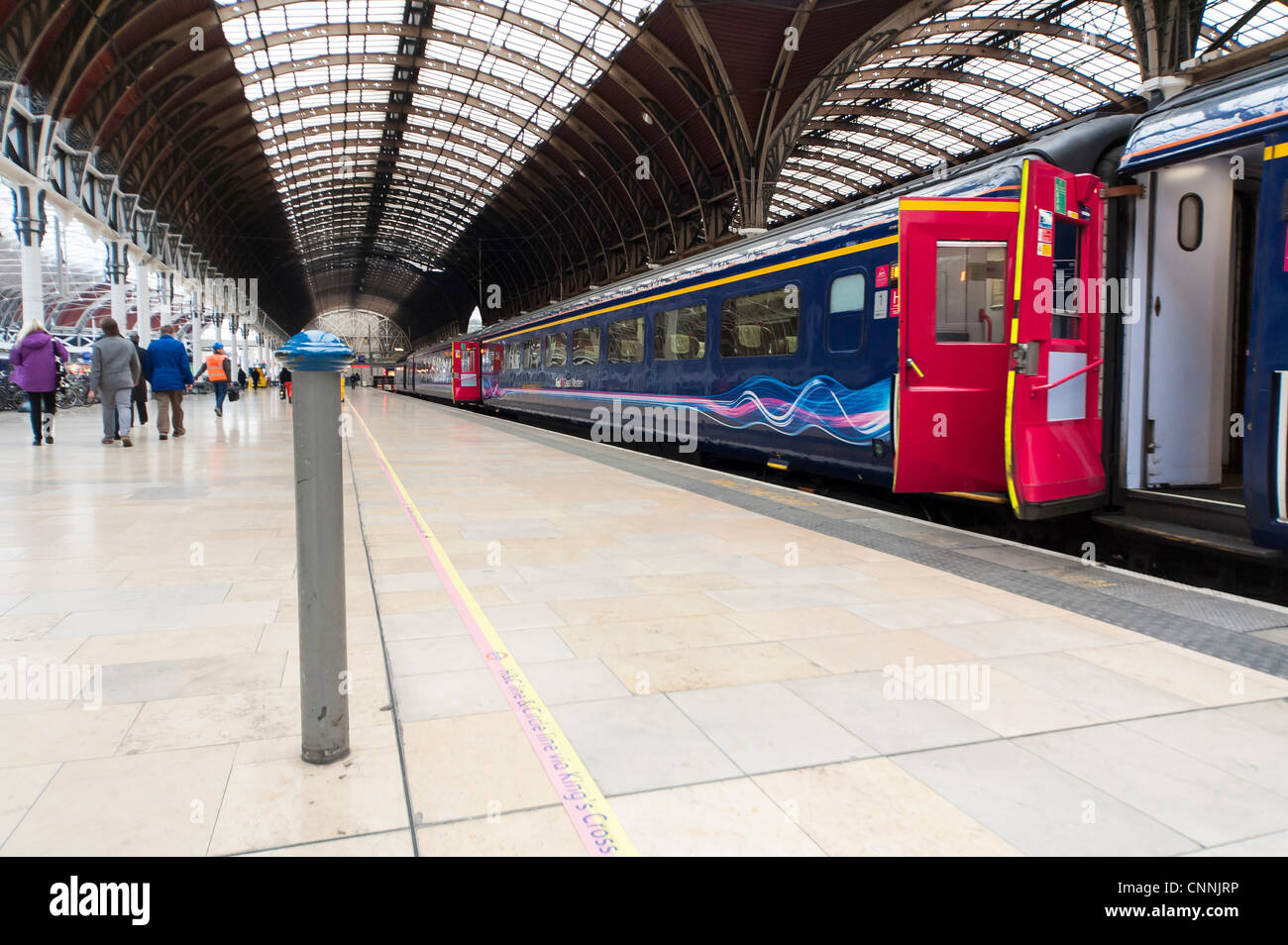 Train in station ready to leave Stock Photo - Alamy