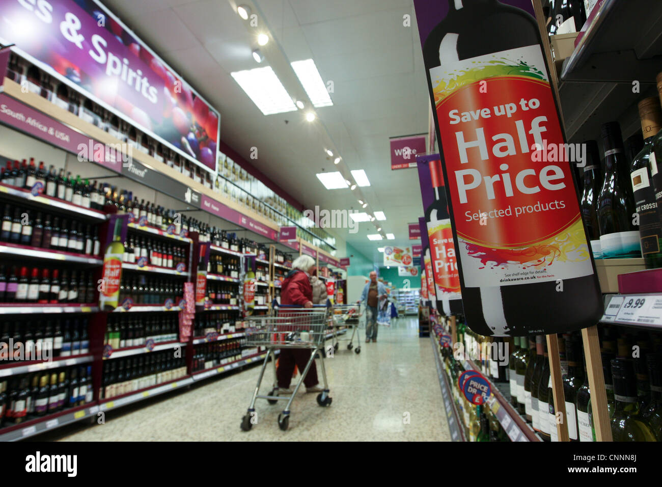 TESCO SUPERMARKET IN BALDOCK HERTFORDSHIRE Stock Photo - Alamy