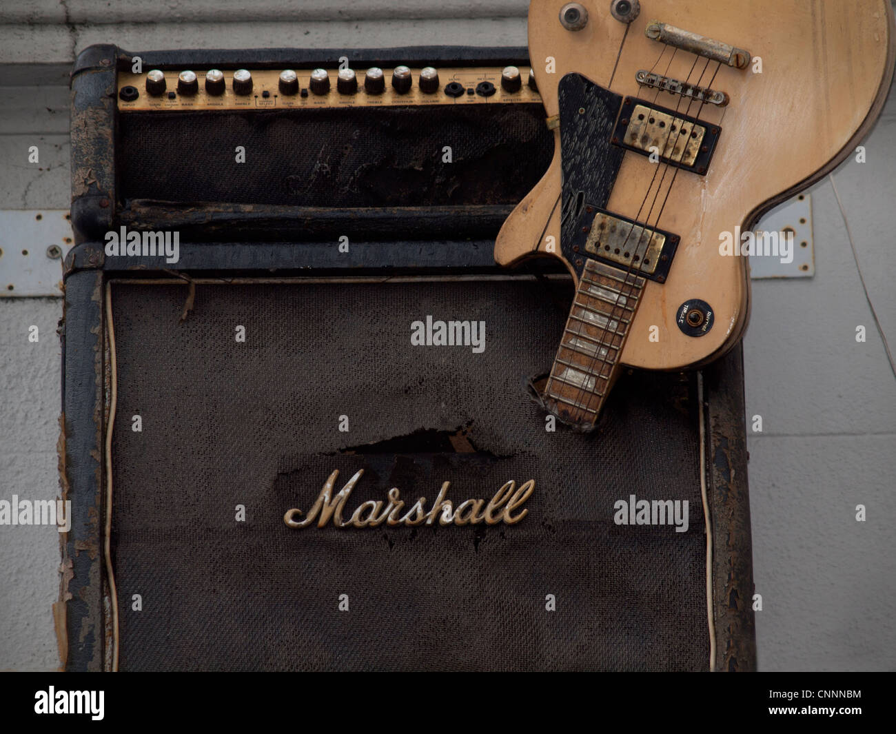 Smashed guitar hi-res stock photography and images - Alamy