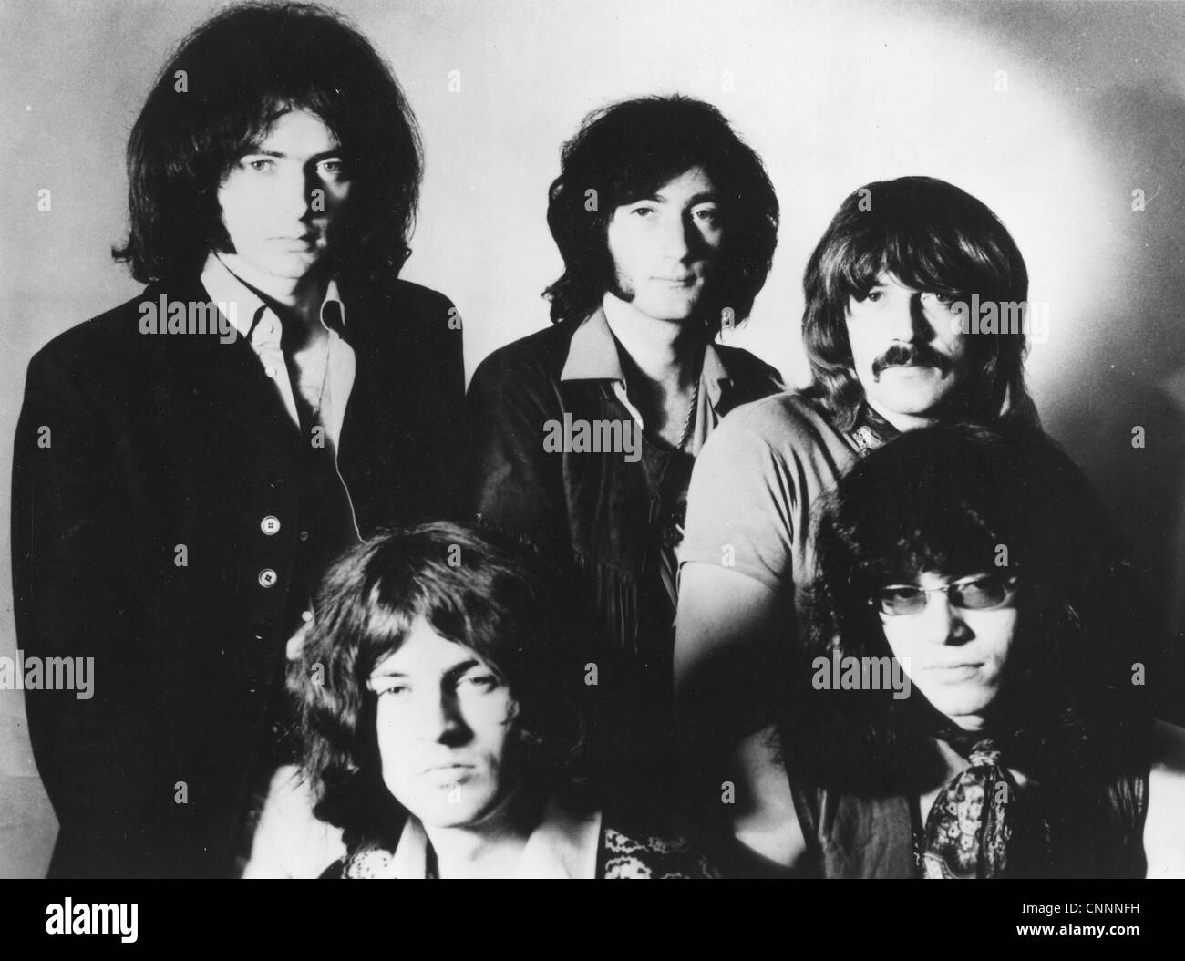 Deep purple 1975 hi-res stock photography and images - Alamy