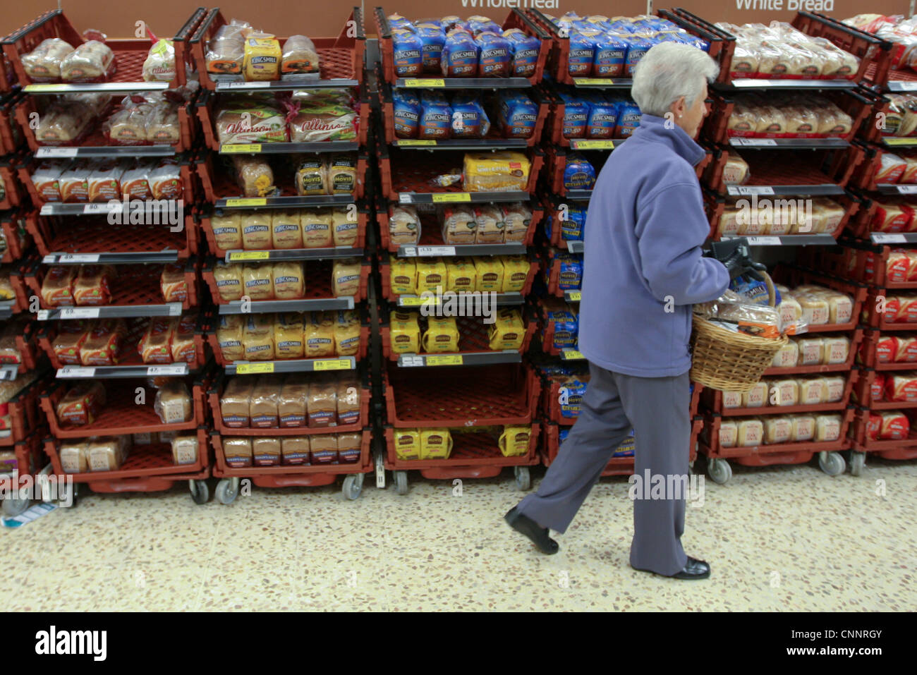 TESCO SUPERMARKET IN BALDOCK HERTFORDSHIRE Stock Photo - Alamy