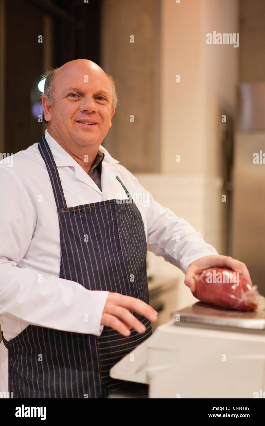 Man 40 years weighing hi-res stock photography and images - Alamy