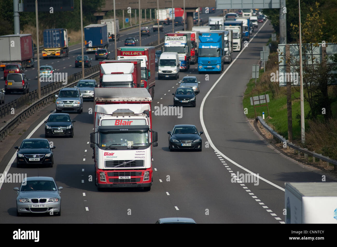 Heavy traffic on motorway hi-res stock photography and images - Alamy