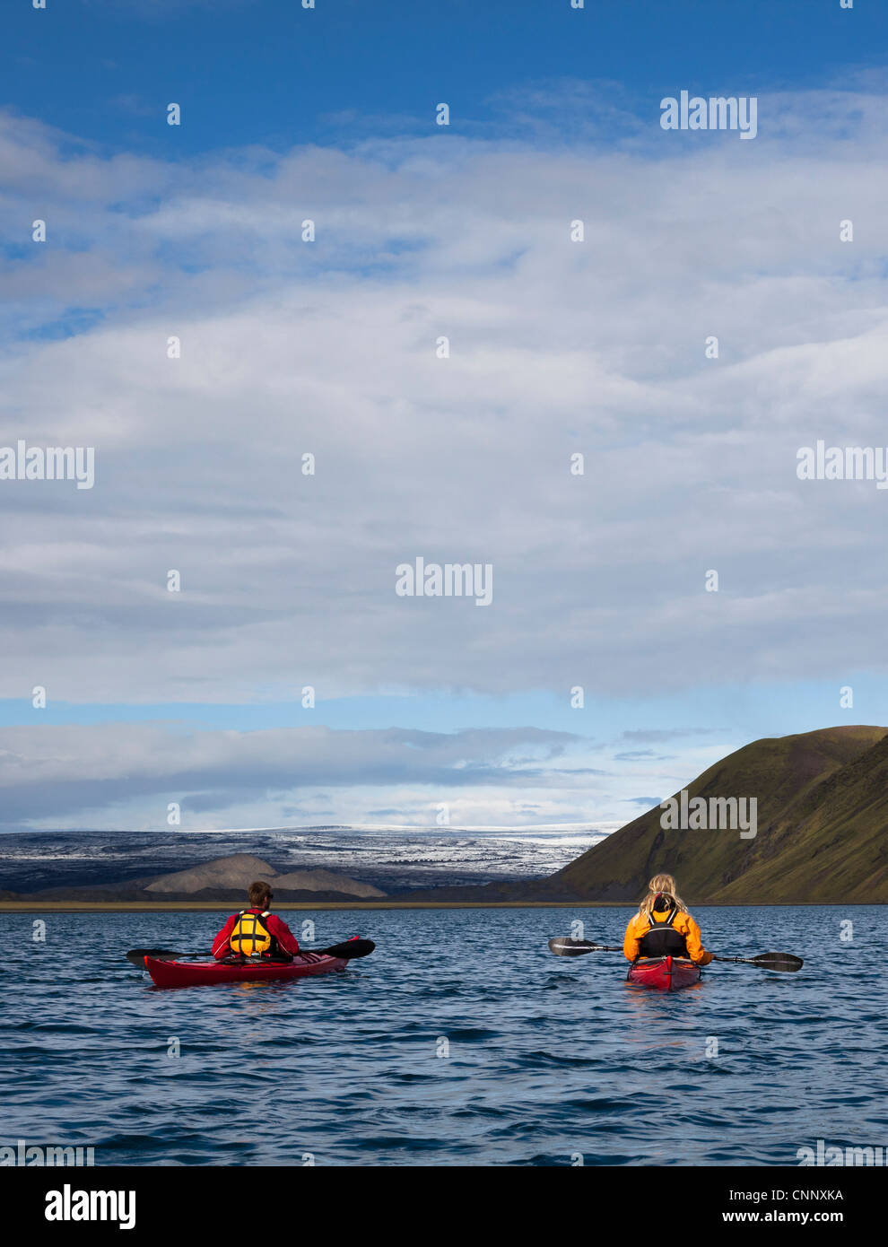 Couple rowing in still lake hi-res stock photography and images - Alamy